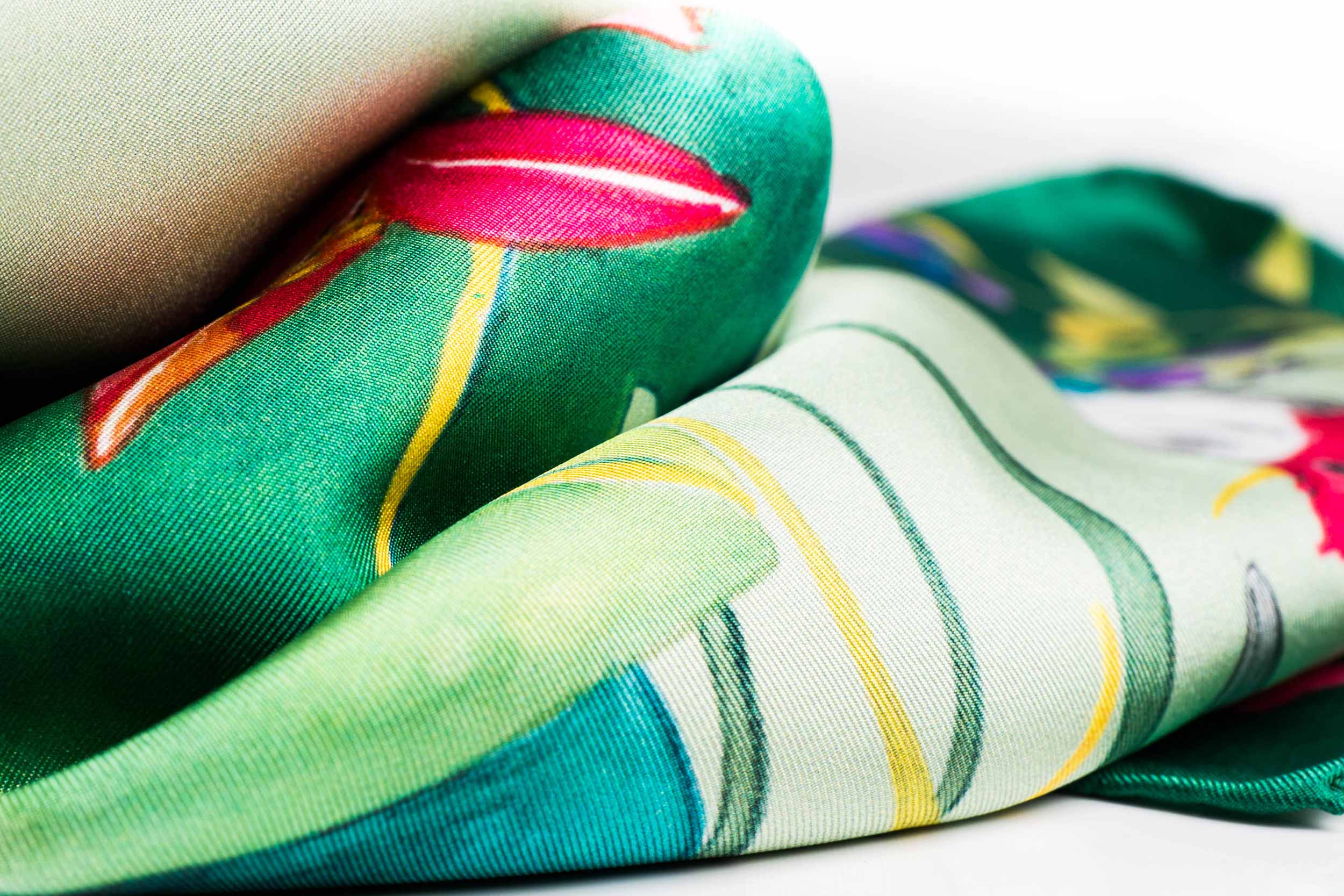 Luzdeseda - Pañuelos de seda, lana y cashmere. Estampación digital textil